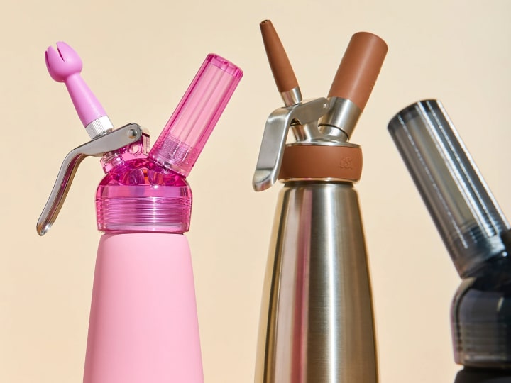 How to Use a Whipped Cream Dispenser | CreamRight